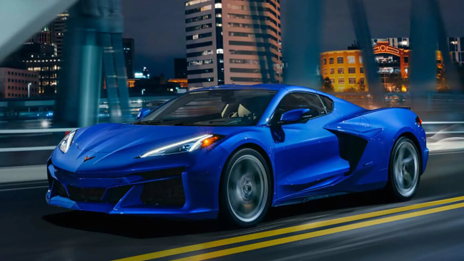 Så snabb är Corvettes första hybrid – behåller 6,2-liters V8 | Carup.se