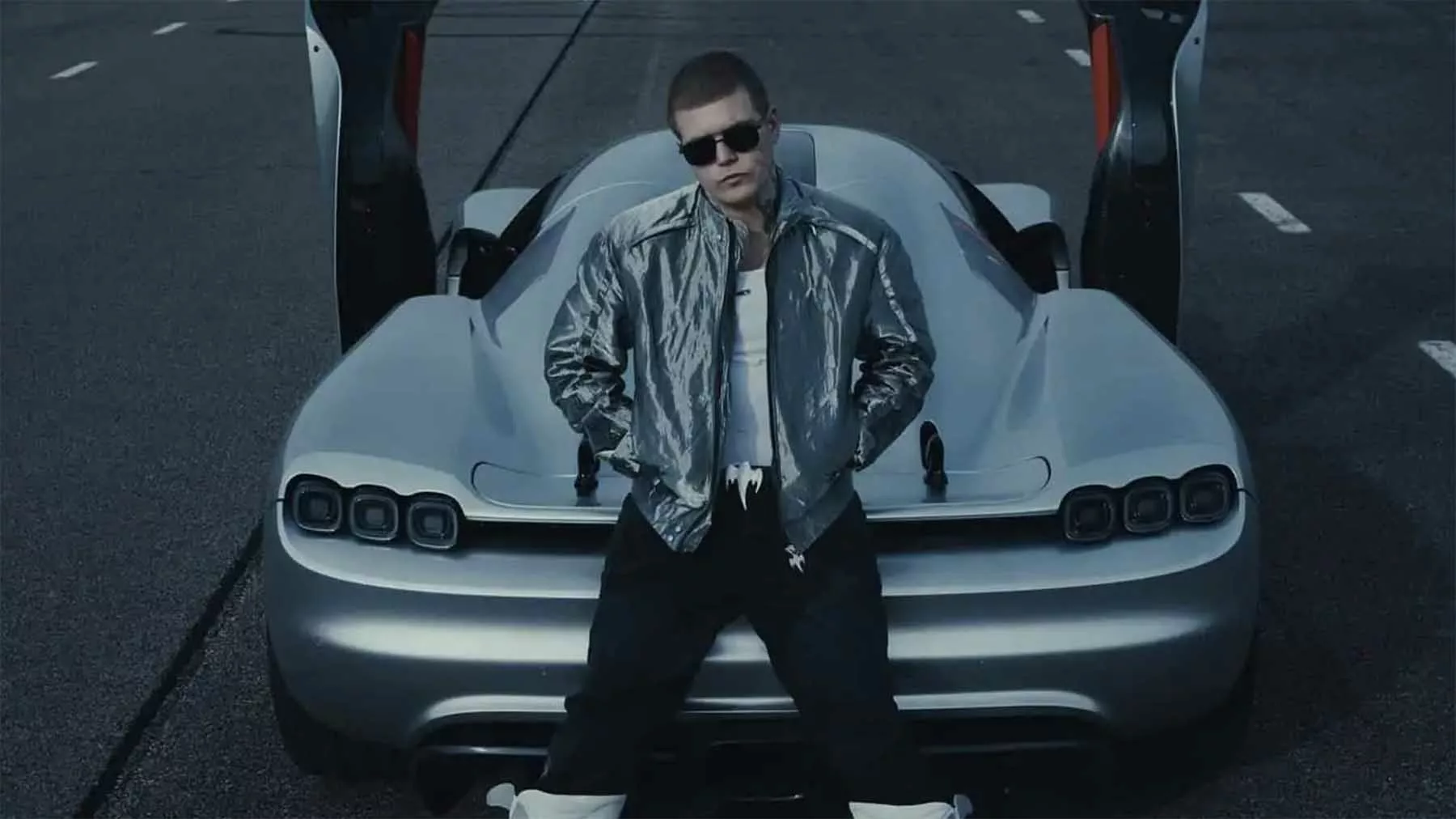 Koenigsegg släpper modekollektion med svensk rappare | Carup.se