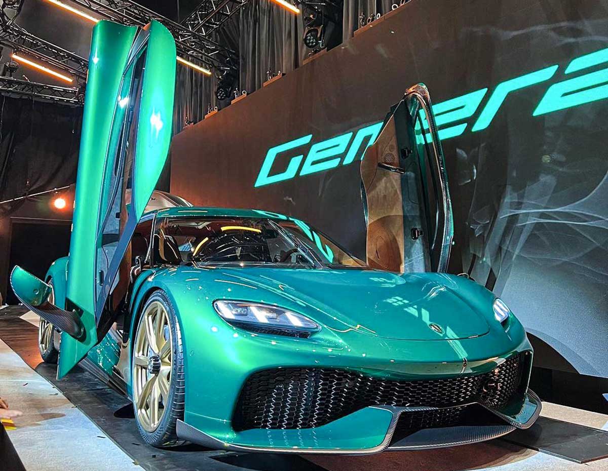 Koenigsegg svela una versione sovralimentata della Gemera: 2300 HP!