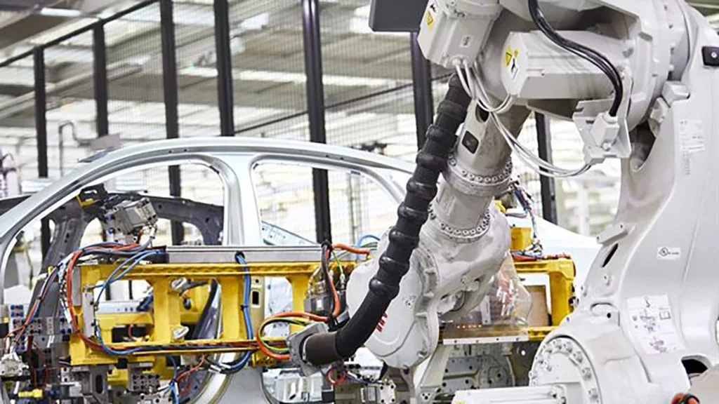 Volvo jättesatsar på robotar för sina nya elbilar | Carup.se