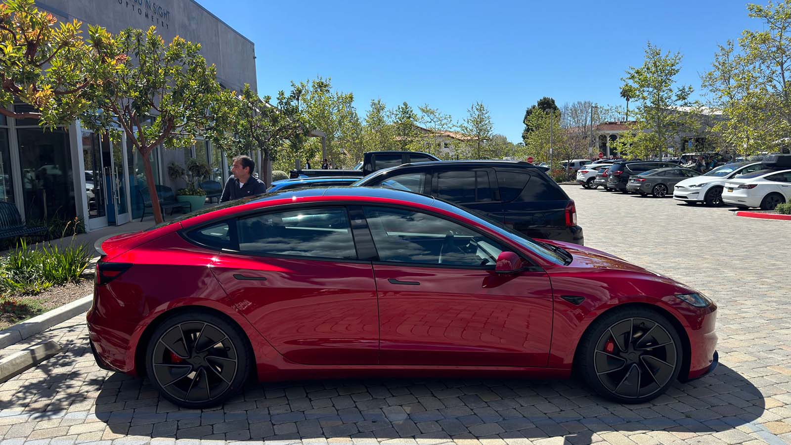 Tesla Model 3 Ludicrous visad på hemligt event | Carup.se