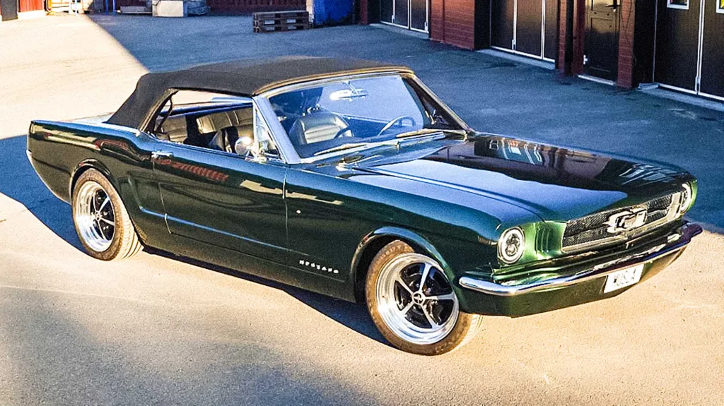 Svenskar byggde om Mustang till elbilen ”Musla” | Carup.se