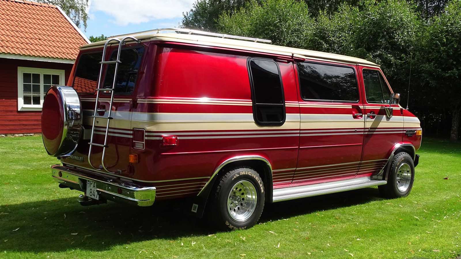 Budkrig om Chevy van på svensk auktion | Carup.se