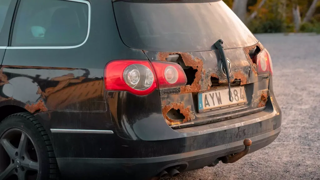 Sveriges rostigaste bil skapar hysteri | Carup.se