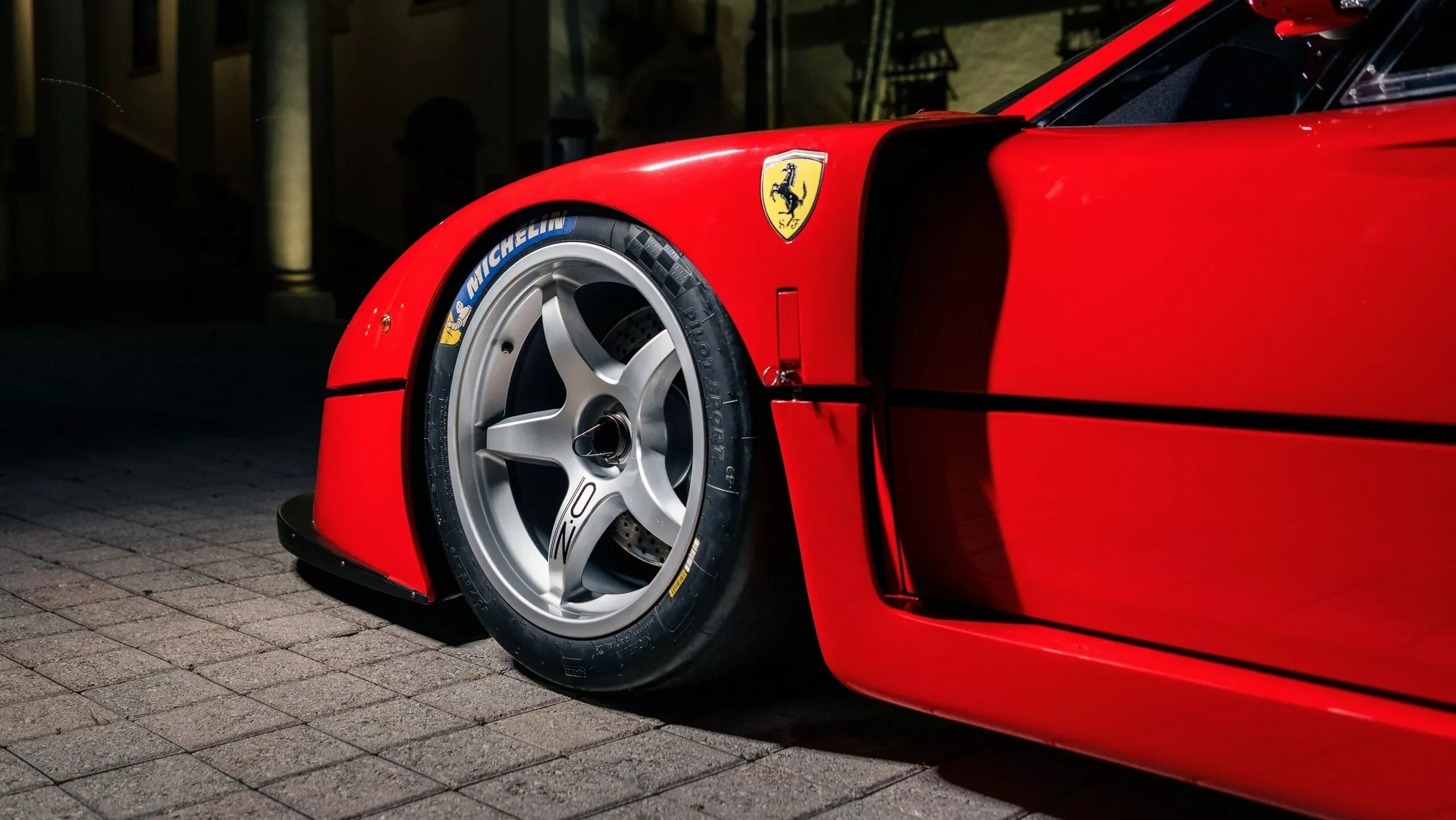 Rekord: Ferraris ikon säljs för niosiffrigt belopp | Carup.se