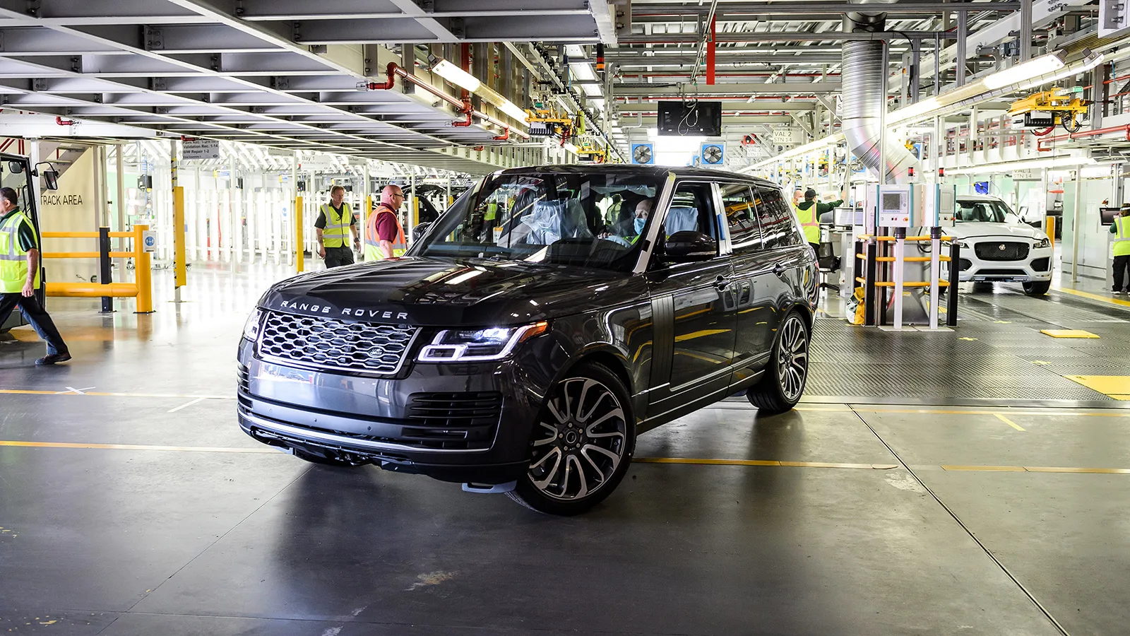 Biljätte utslagen av hackare – fabriker nödstoppas | Carup.se