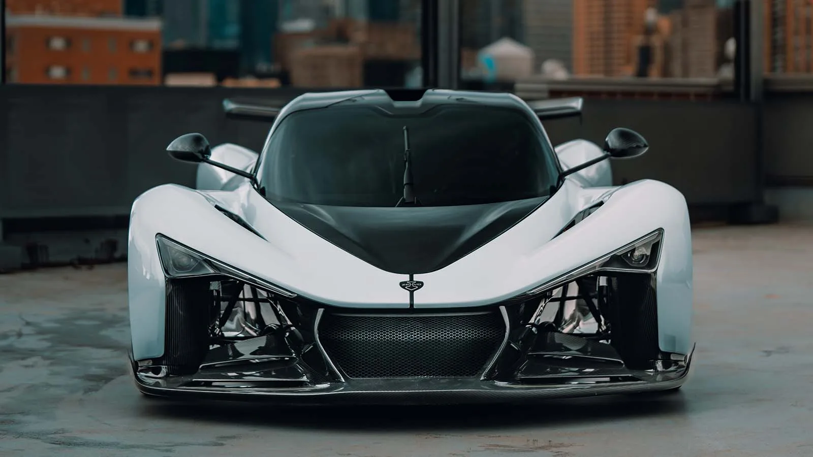 Dansk dynamit: Koenigsegg-dödare med 1850 hk | Carup.se