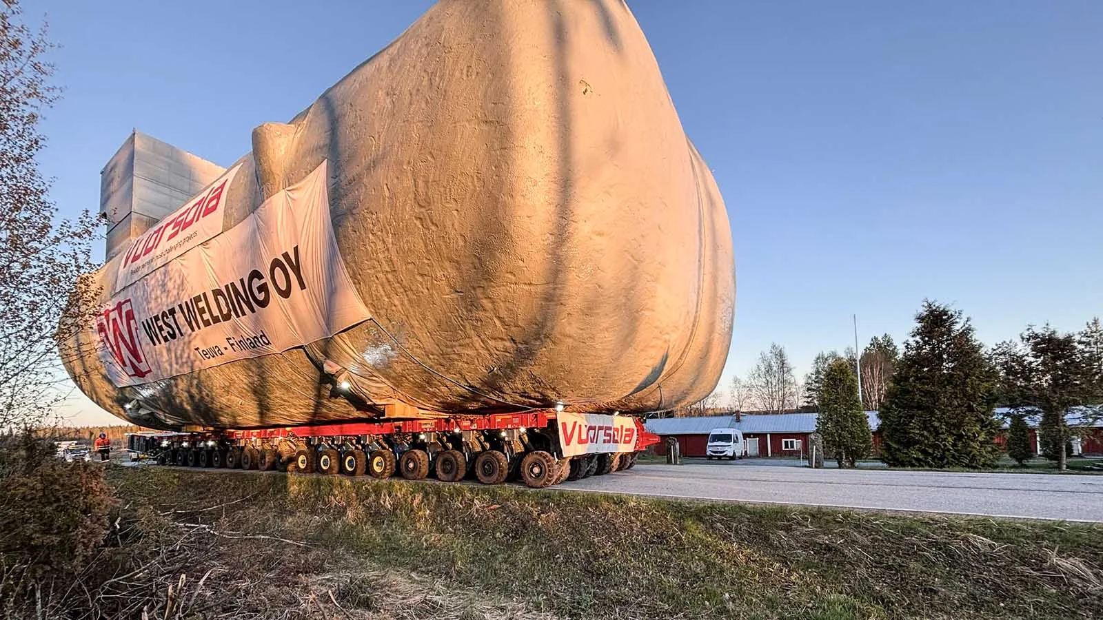 Rekordfilmen: Här flyttas 500 ton | Carup.se